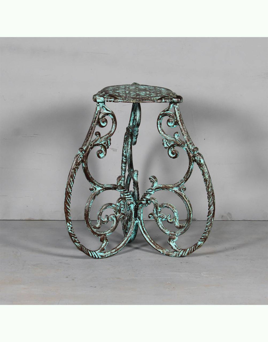 Iron Side Table SC02 (43W x 43D x 51H cm) – Repro