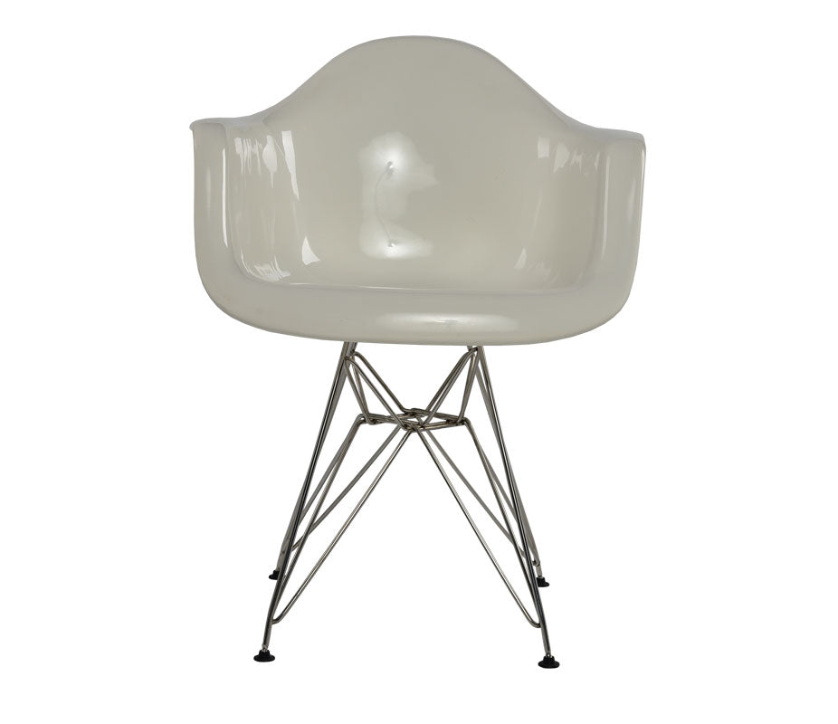 Eames DAR Style Armchair – Repro