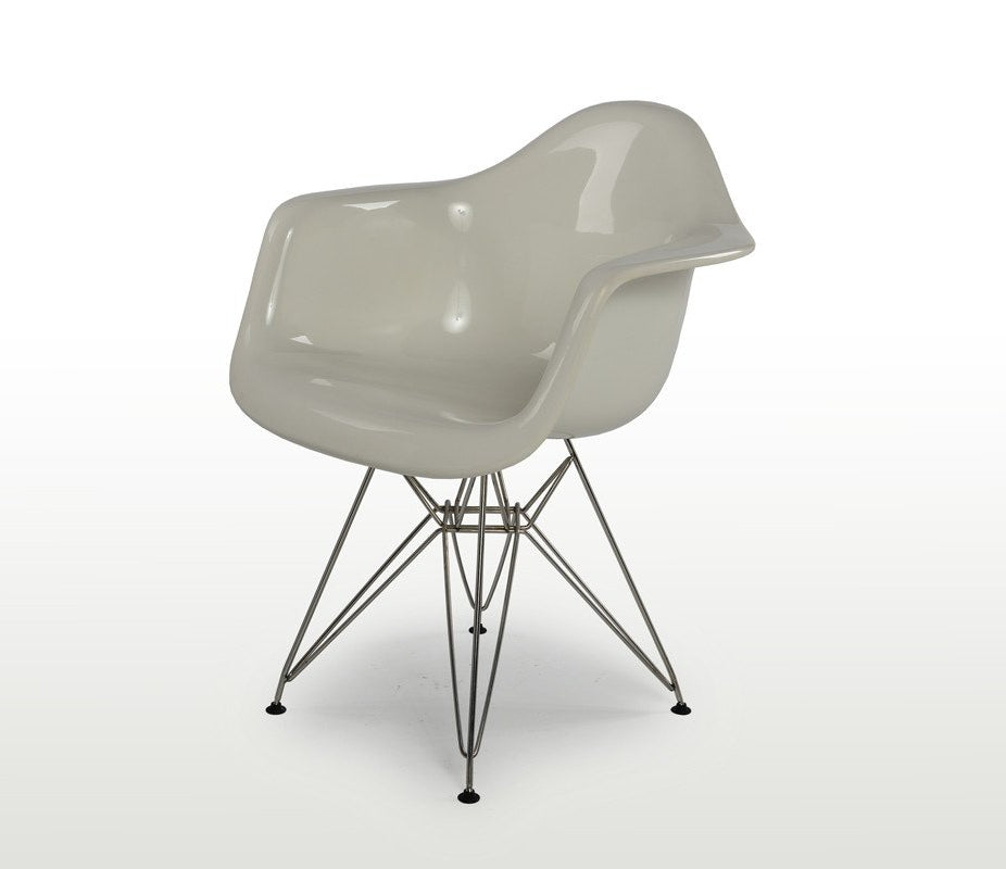 Eames DAR Style Armchair – Repro